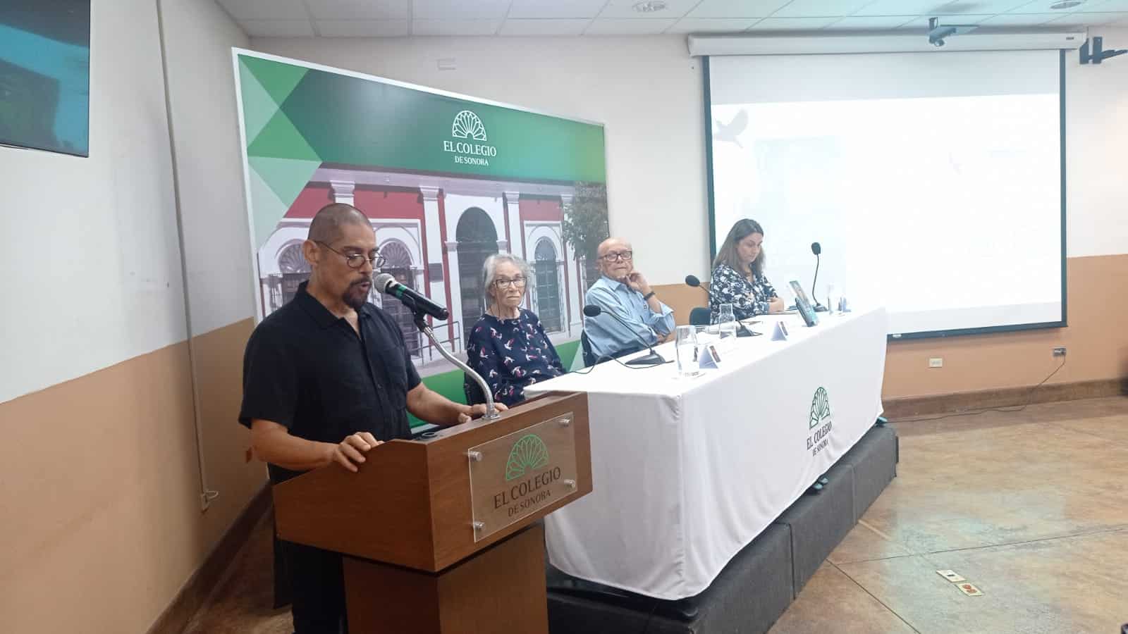 Presentaron en Sonora una edición especial de la novela “La sierra y el ...